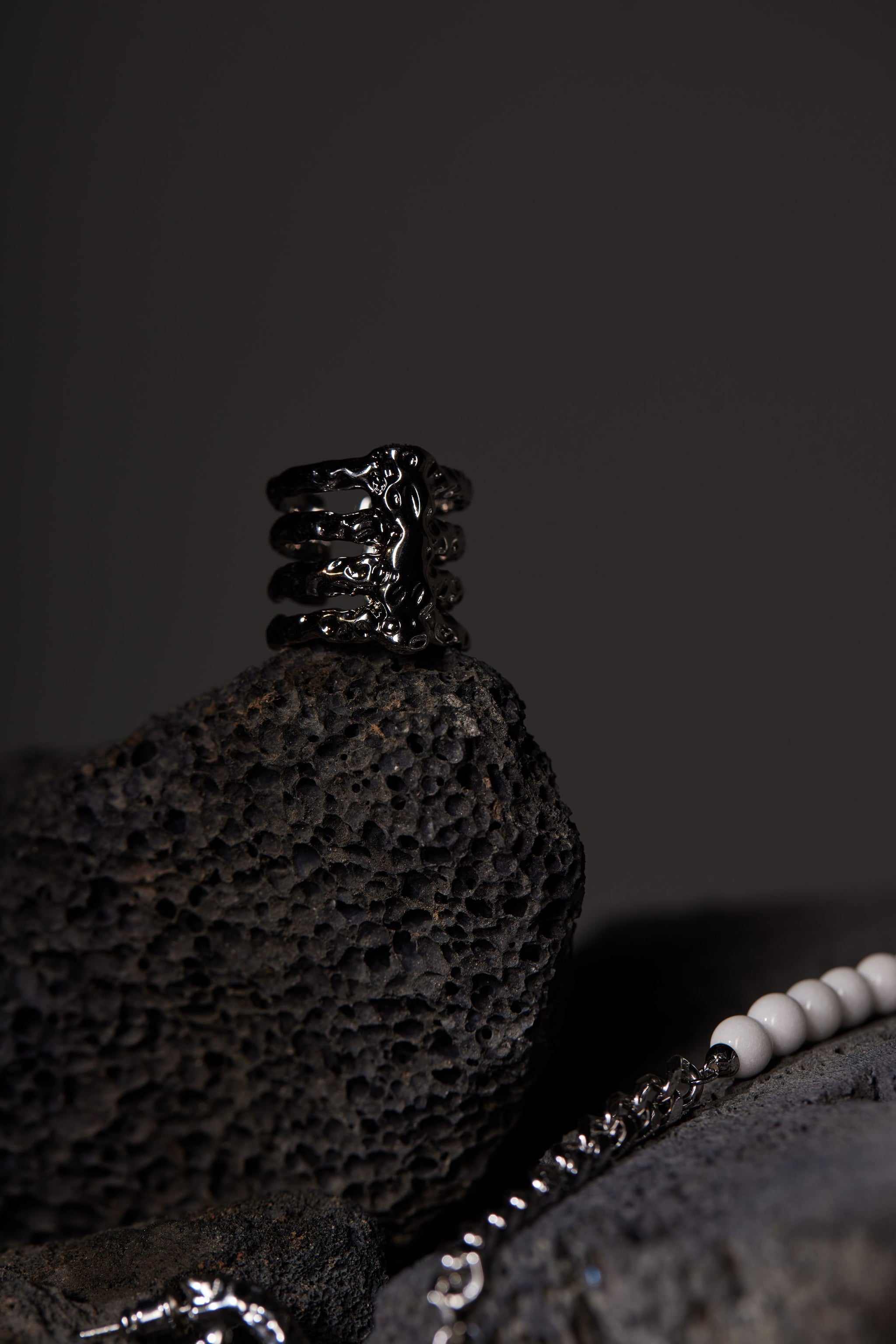 Rib Cage Ring – LuMa Porter